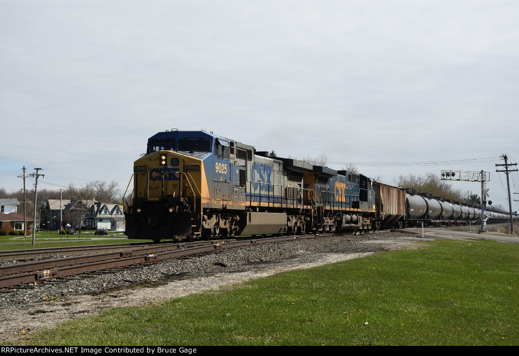 CSX 9025